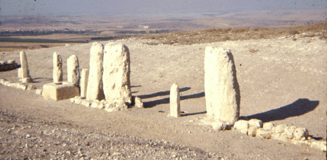 Joshua 4: Memorial Stones – The Noontimes
